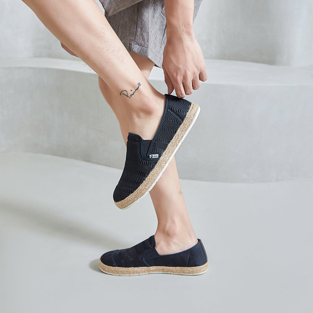 How to Style Your Flats Shoes for Any Outfit